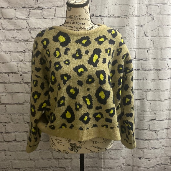 THML | Sweaters | Thml Animal Print Sweater Medium | Poshmark